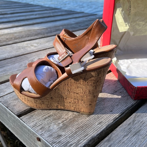 American Rag | Shoes | Newbox American Rag Rochelle Cognac 45 Cork Wedge Heel Platform Sandals ...